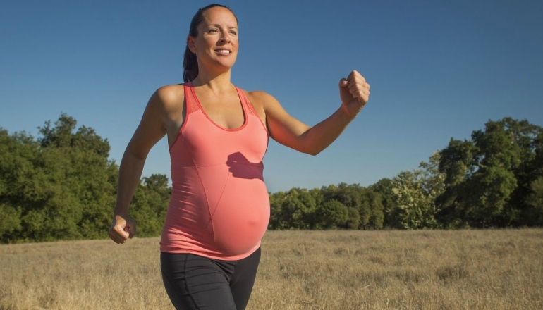 7 Benefits of Walking During Pregnancy | Pregnant Life